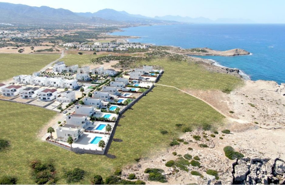 Kıbrıslı Rum mülk sahiplerinin Afik Group CEO’suna dava açması gündemde ...